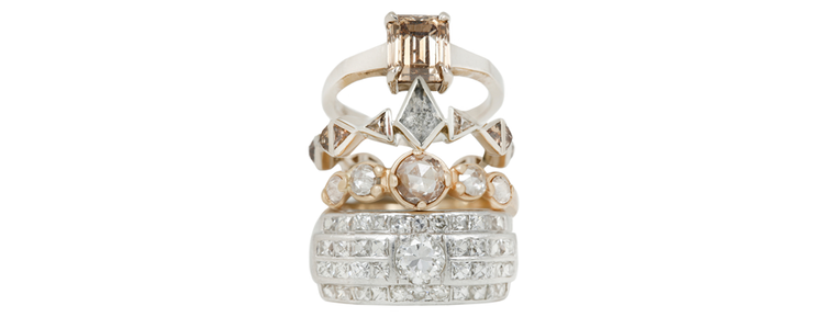 All That Glitters – ESQUELETO
