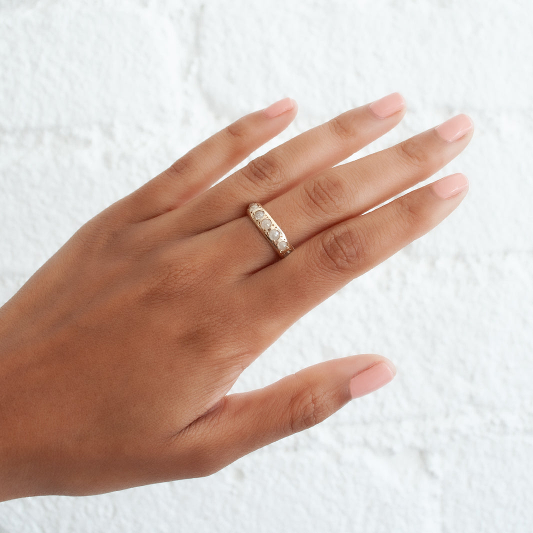 ENGAGEMENT RINGS – Page 2 – ESQUELETO