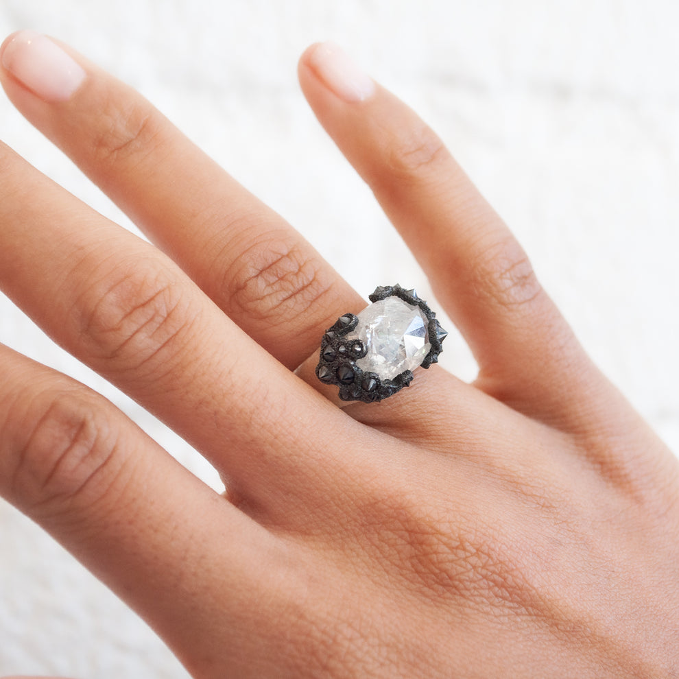 Open media 1 in modal